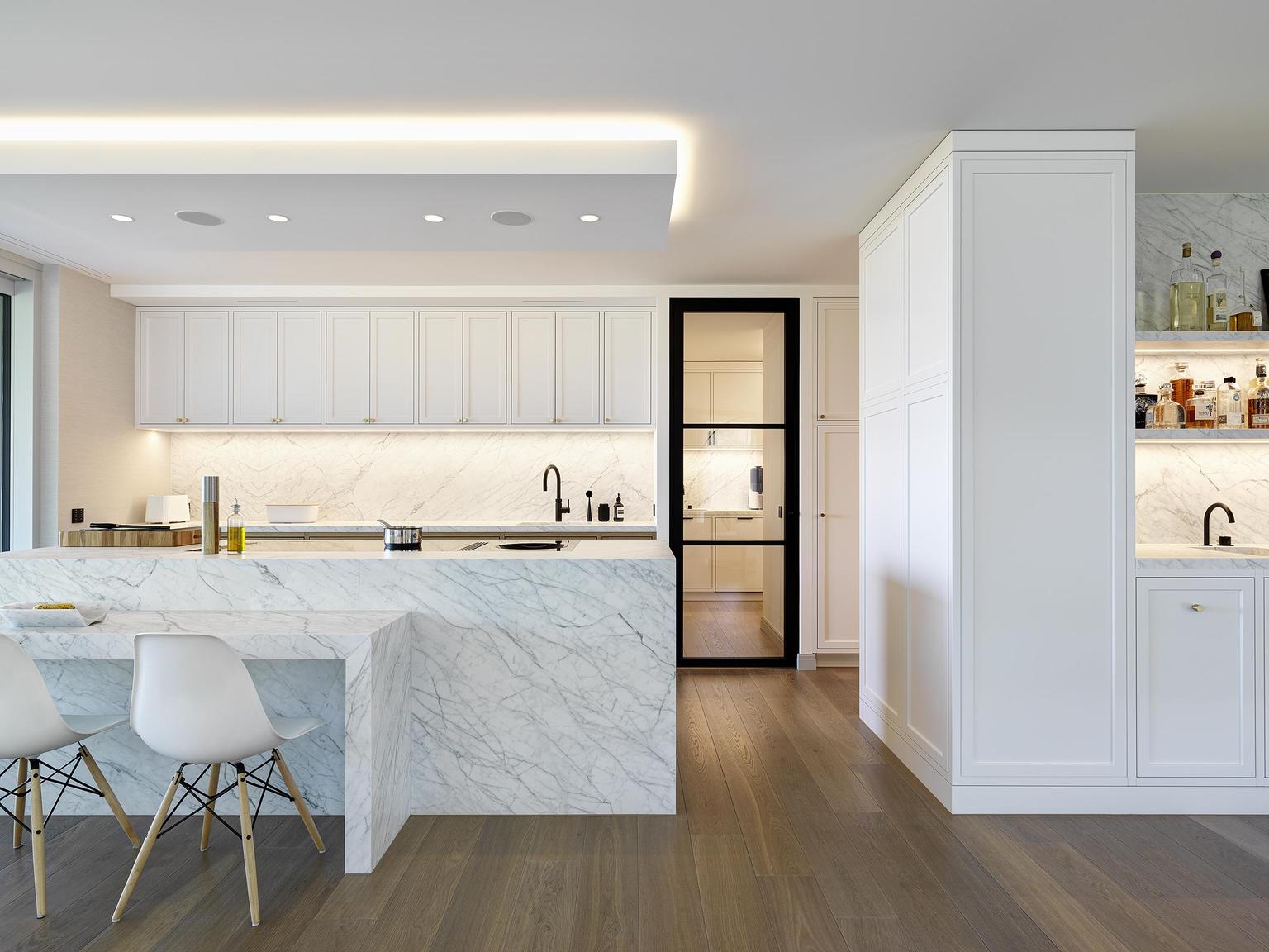 Exceptional Kitchen in Laminam Statuarietto | Pizrog